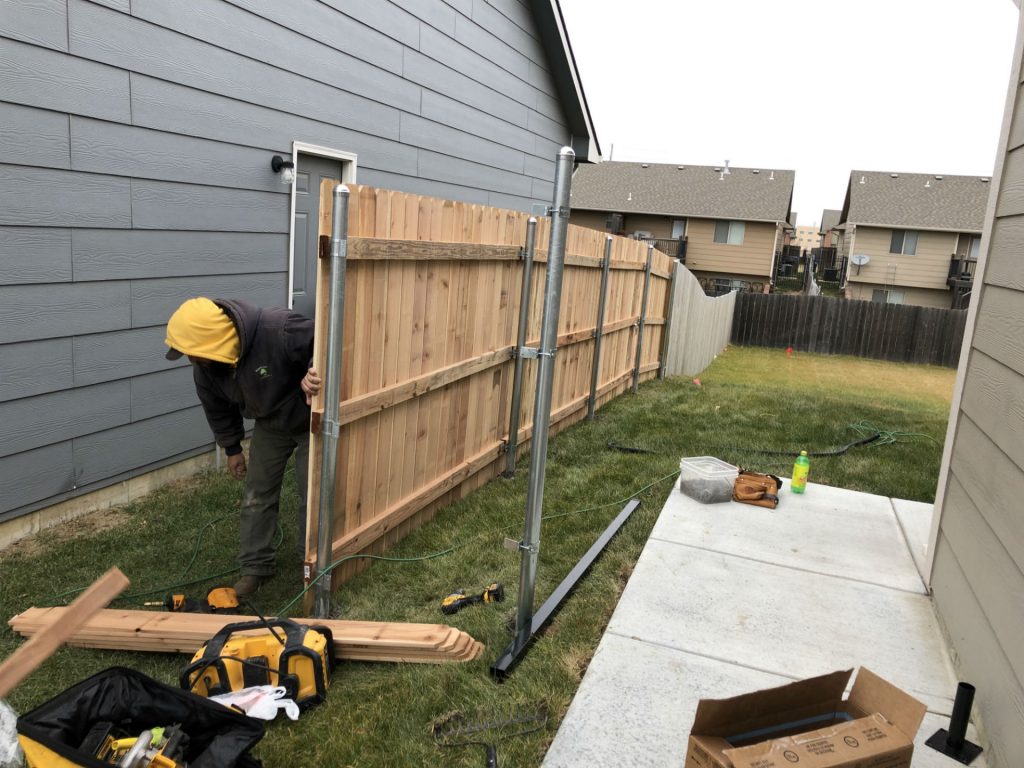 Rapid Results: Mastering Fast Fence Installation Timelines